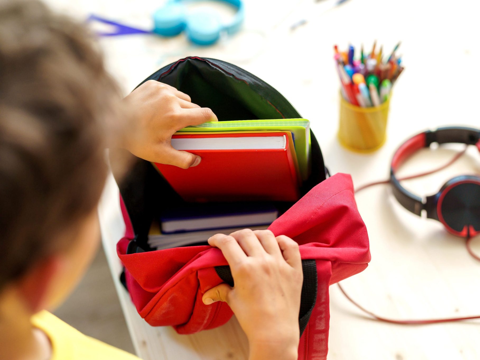 Lista material escolar necesario por etapa educativa - ALDI