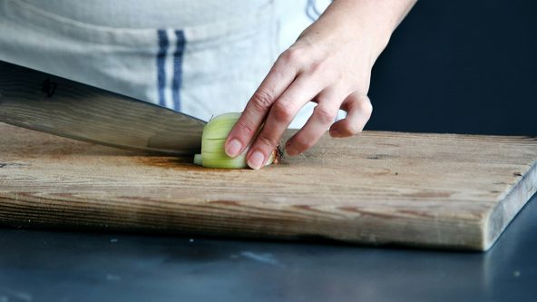 Cómo pochar cebolla correctamente - ALDI